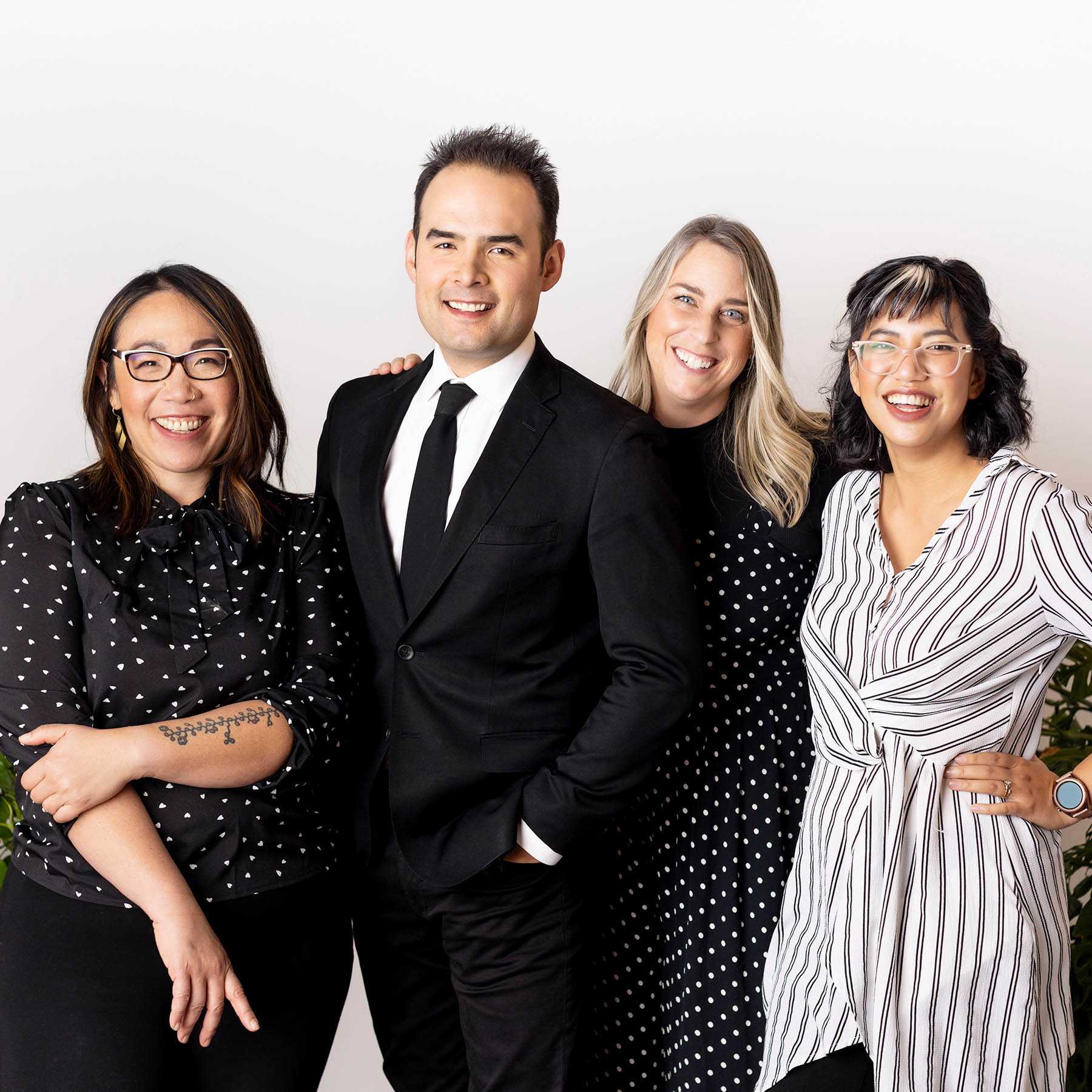 Seattle wedding photographers JENN TAI & CO